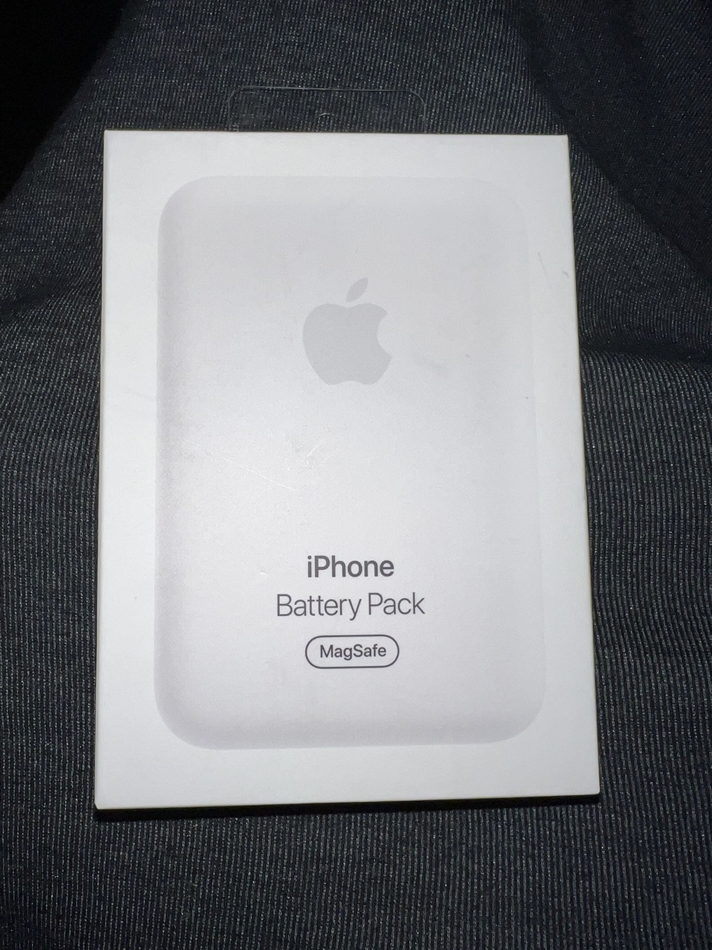 MagSafe iPhone Battery Pack *NEW* for Sale in Bakersfield, CA - OfferUp