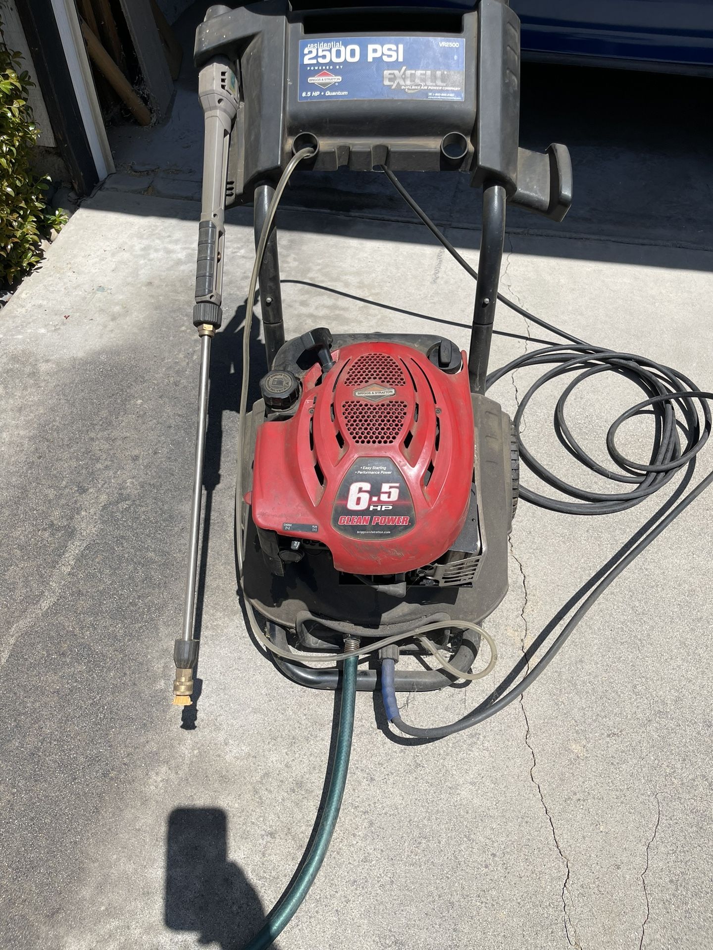 2500 psi Pressure Washer for Sale in Visalia, CA - OfferUp