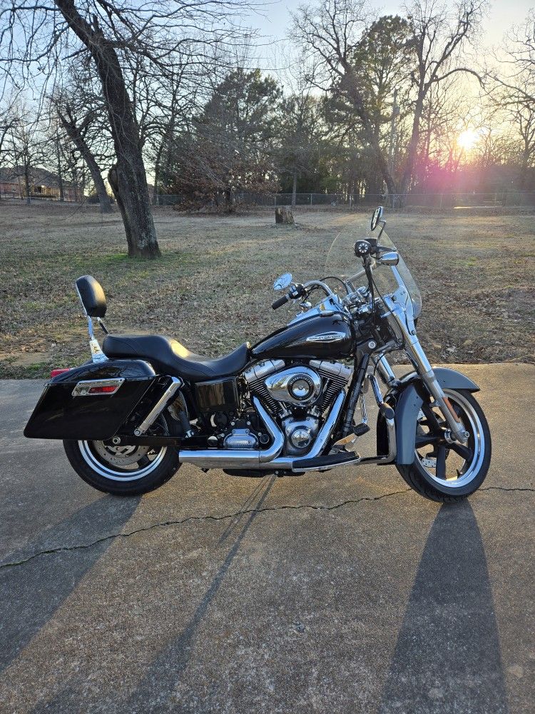2012 Harley Davidson Dyna Switchback for Sale in Coweta, OK - OfferUp