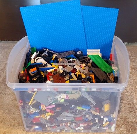 Big Box O' Legos for Sale in Edgewood, WA - OfferUp