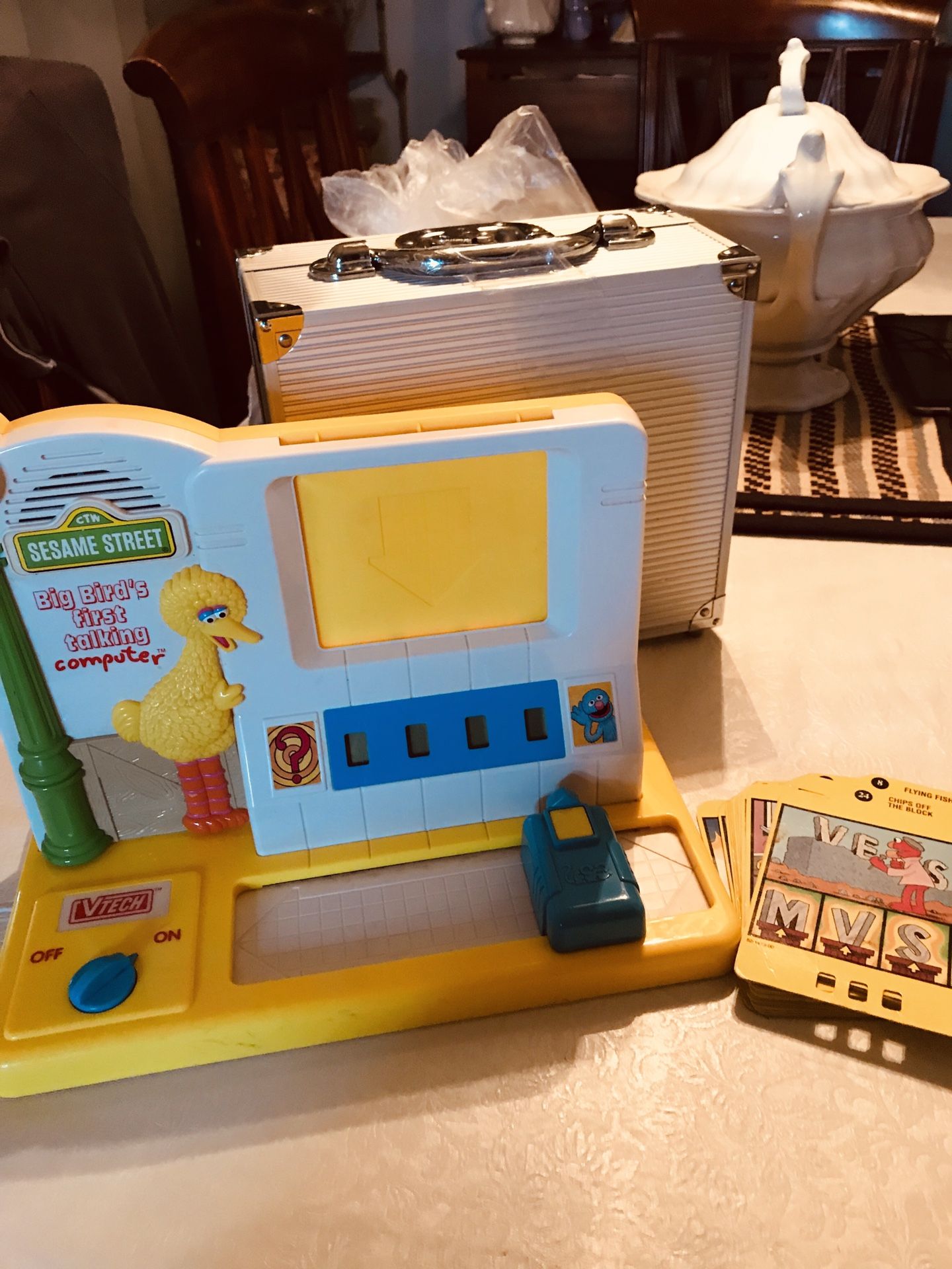 Big Bird’s first talking computer by Vtech 2 cards are missing for Sale ...