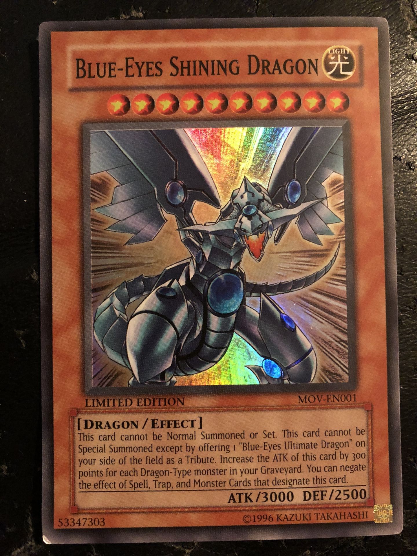 Blue Eyes Ultimate Shining Dragon