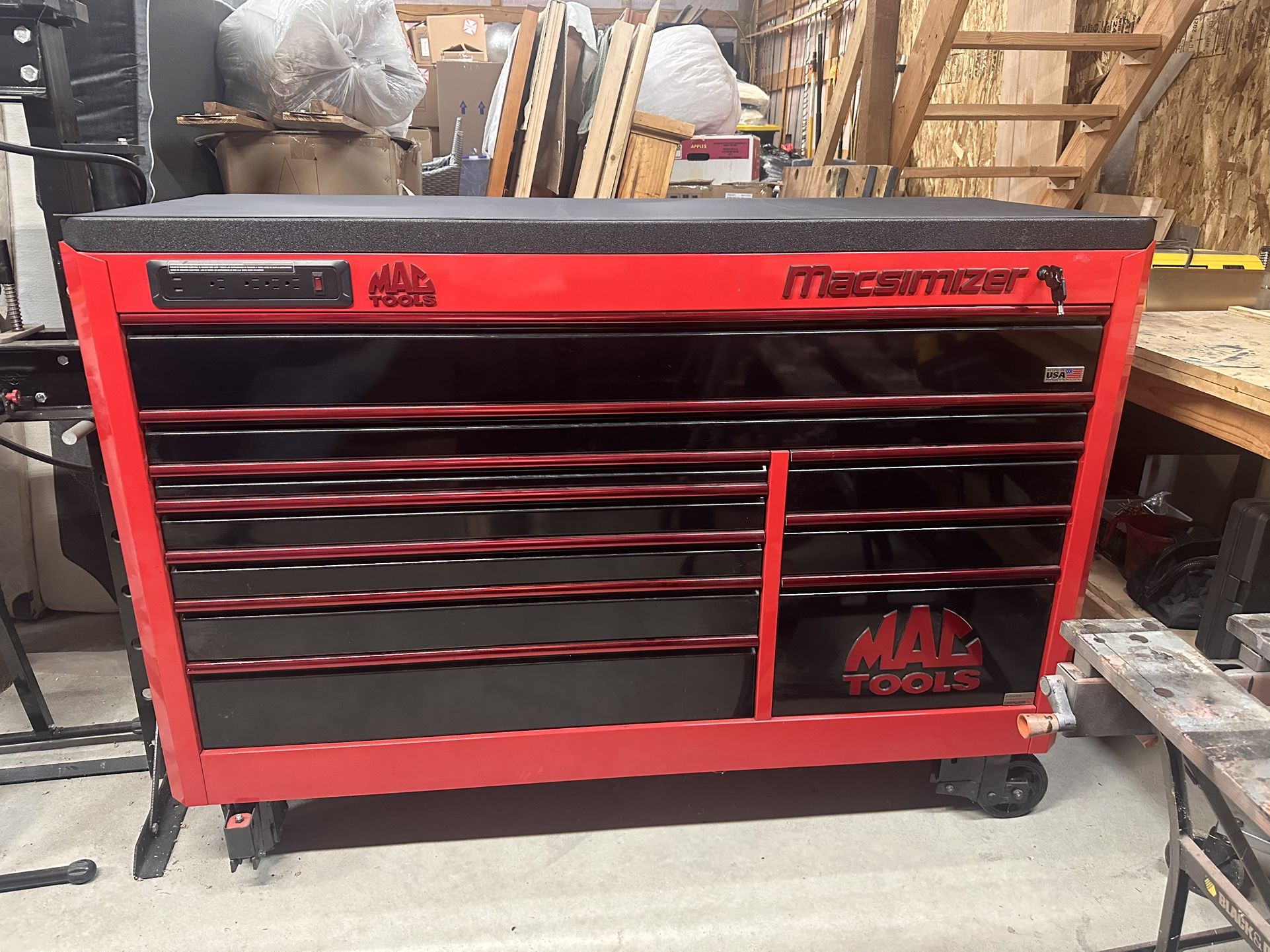 Macsimizer 10-Drawer Workstation - Firebrick Redu for Sale in Roy, WA - OfferUp