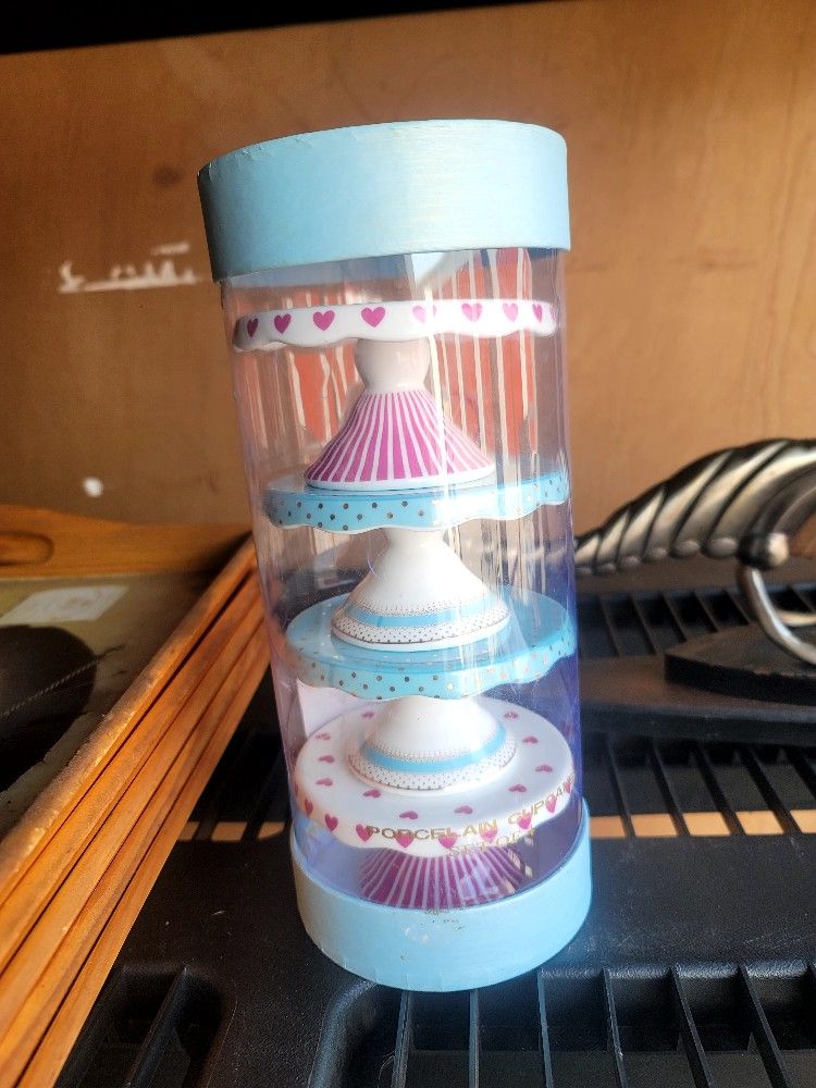 Grace Tea Ware Porcelain Cupcake Stands Set of 4 Blue for Sale in Tampa ...