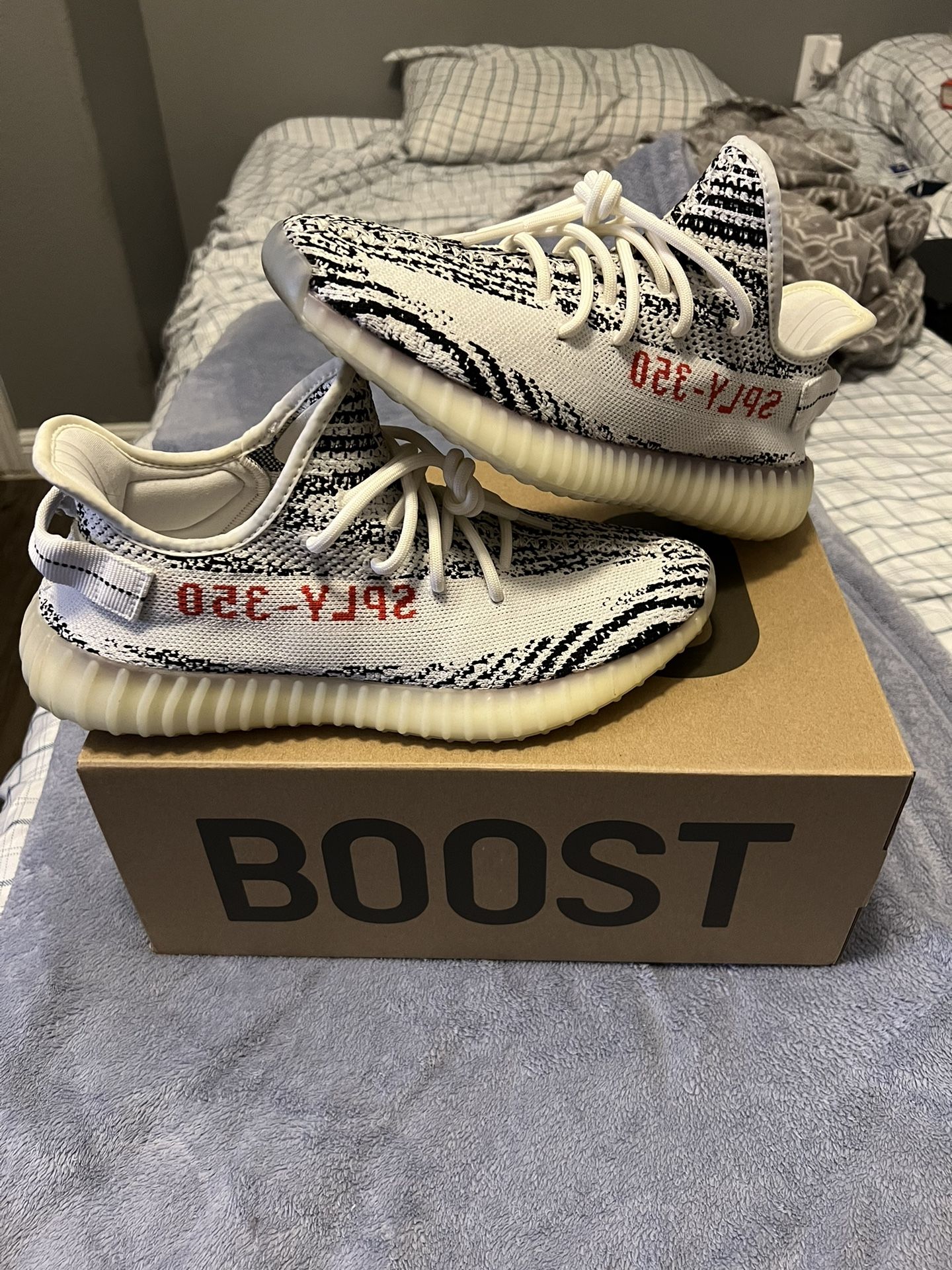Zebra Yeezy 350 for Sale in Austin, TX - OfferUp