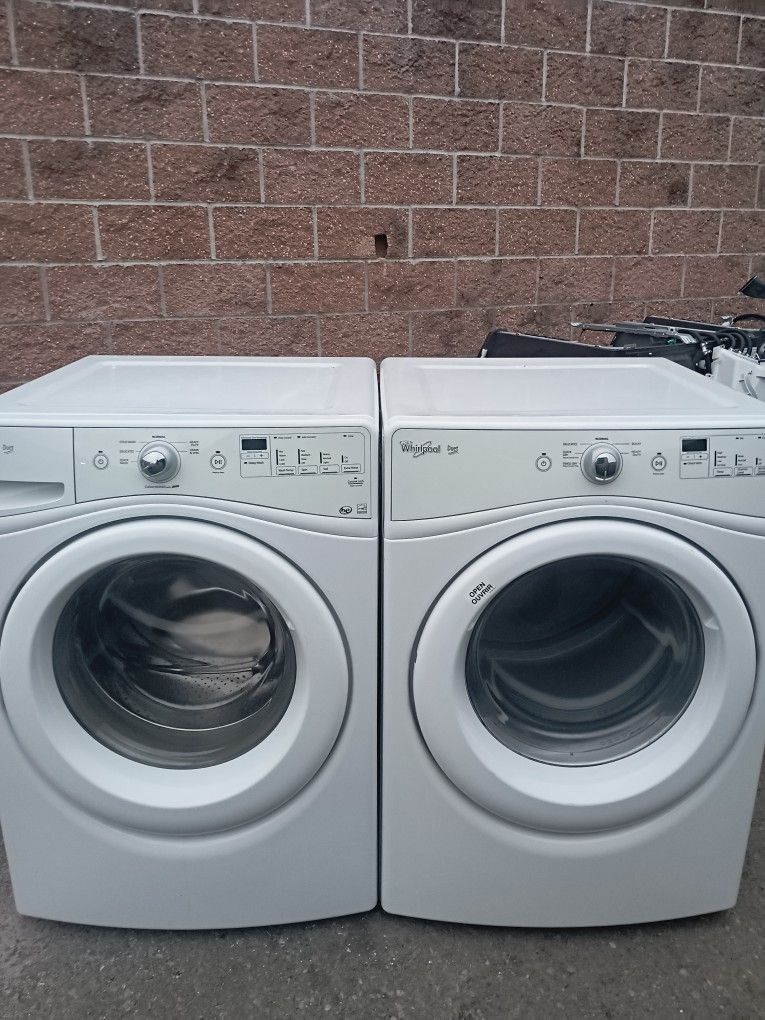 Whirlpool. Stackable Electric Washer And Dryer for Sale in Kent, WA ...