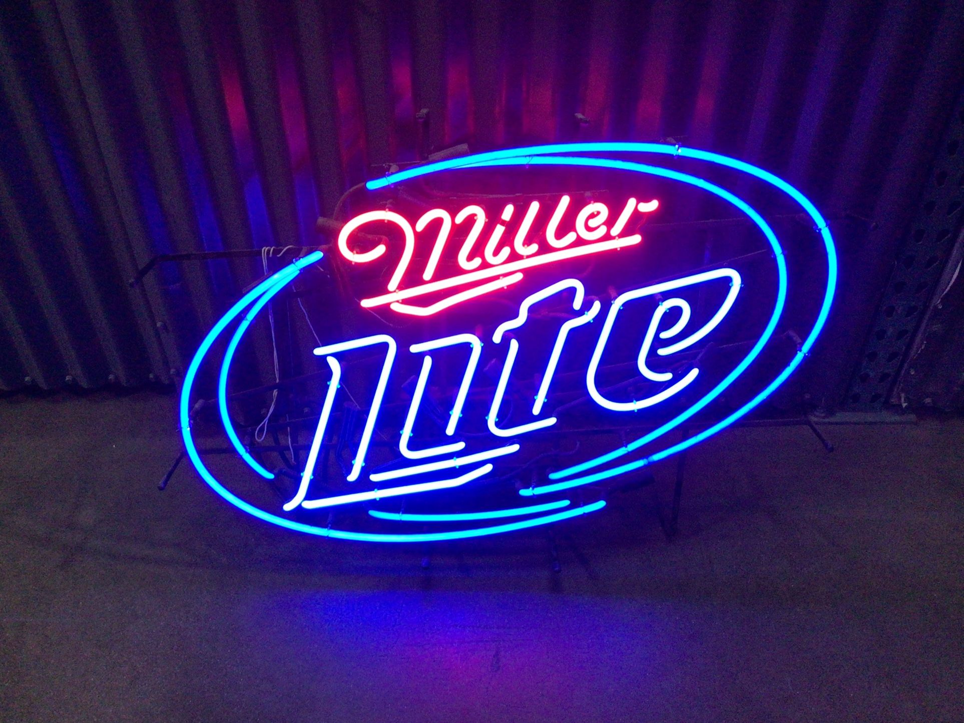 Miller Lite Beer Sign LED Light Man Cave for Sale in La Habra Heights ...