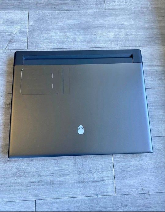 Alienware m18 R2 Gaming Laptop - Perfect Condition! for Sale in East ...