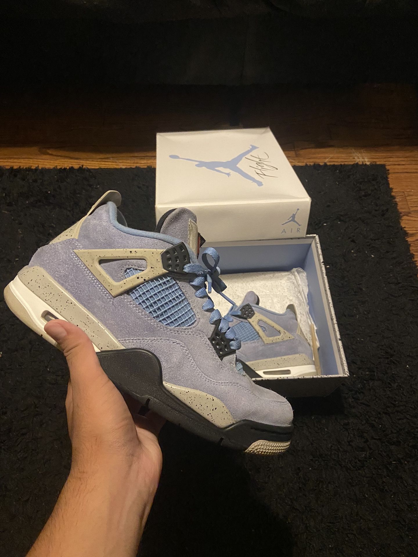 Jordan Unc 4s for Sale in Houston, TX - OfferUp