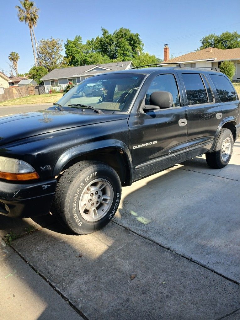 2000 Dodge Durango for Sale in Sacramento, CA - OfferUp