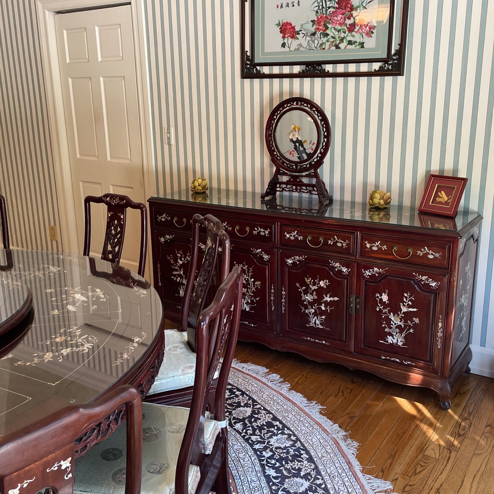 Chinese Dining Room Set for Sale in Canyon Country, CA - OfferUp