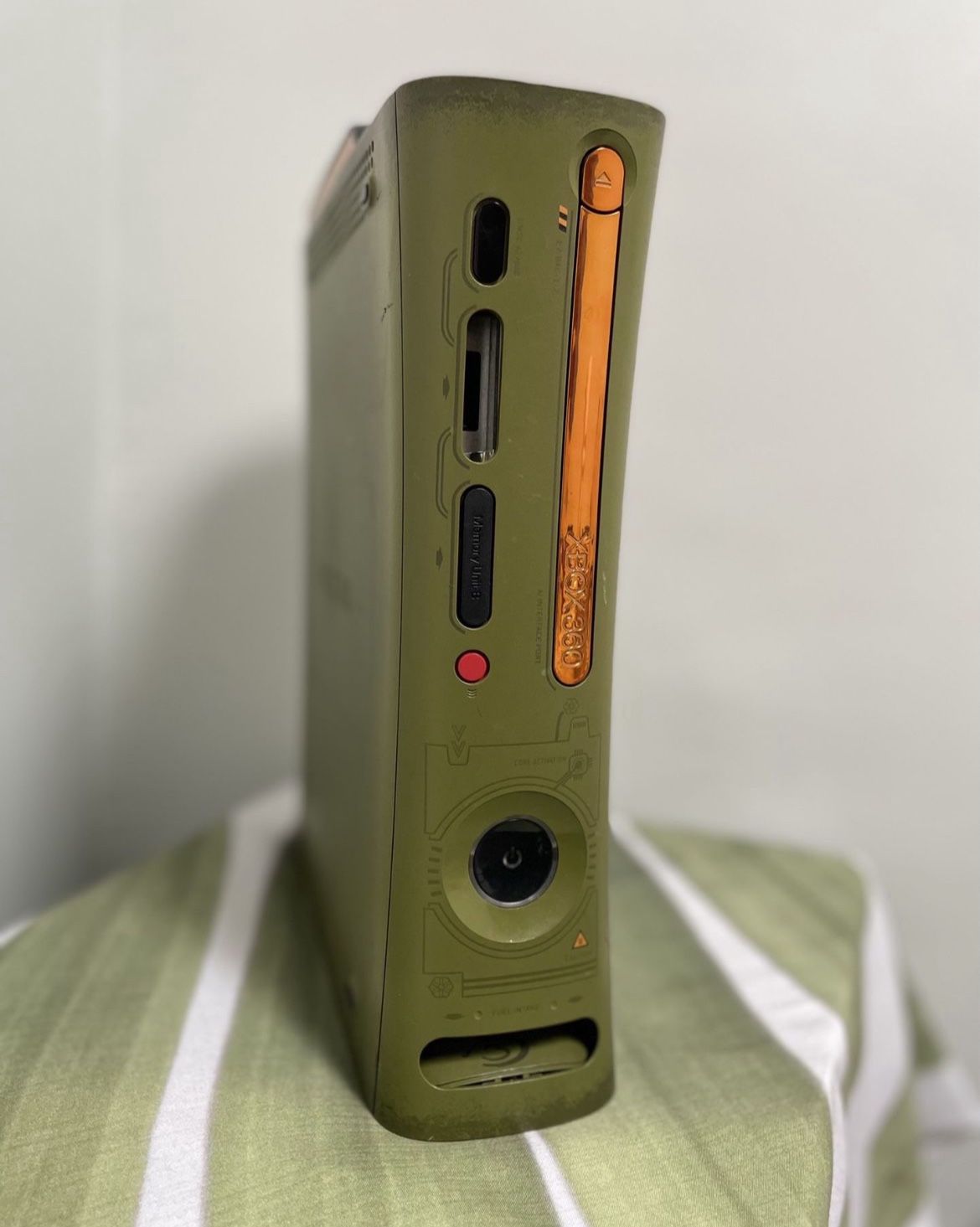 Xbox 360 Halo Edition Rare for Sale in Whittier, CA - OfferUp