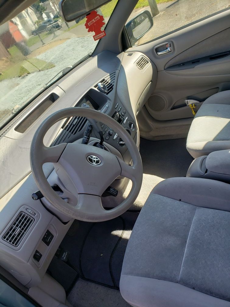 2001 Toyota Prius for Sale in BETHEL, WA - OfferUp