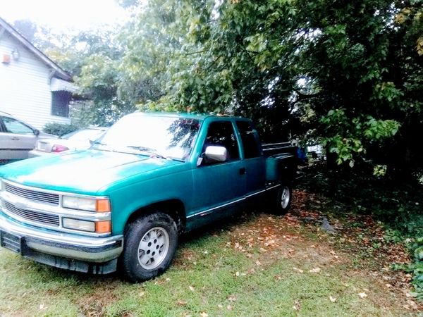 Chevy Silverado stepside 97" for Sale in Fayetteville, GA - OfferUp