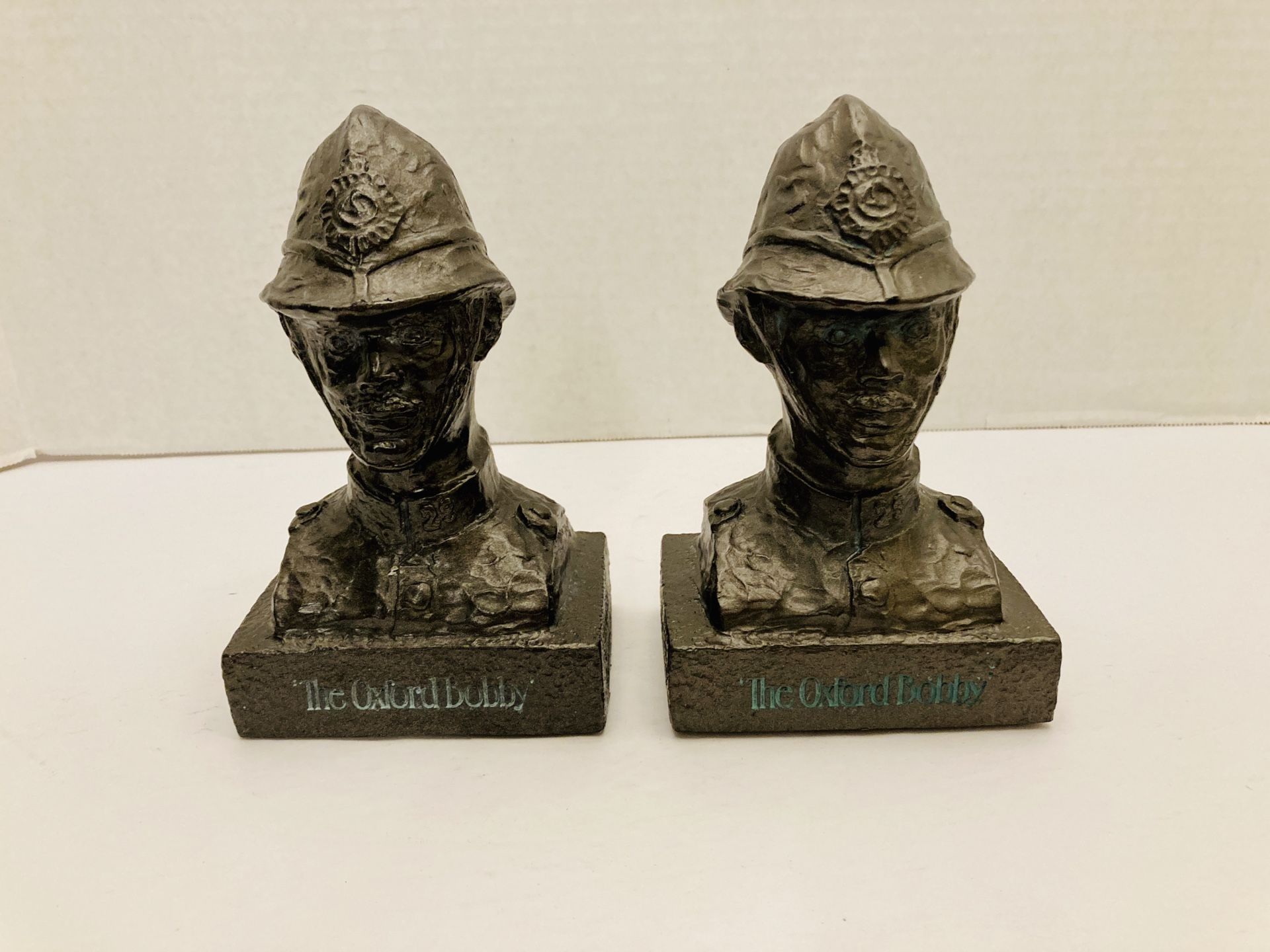 Vintage 1977 The Oxford Bobby Bust Statues Bristol Laboratories Tegopen ...