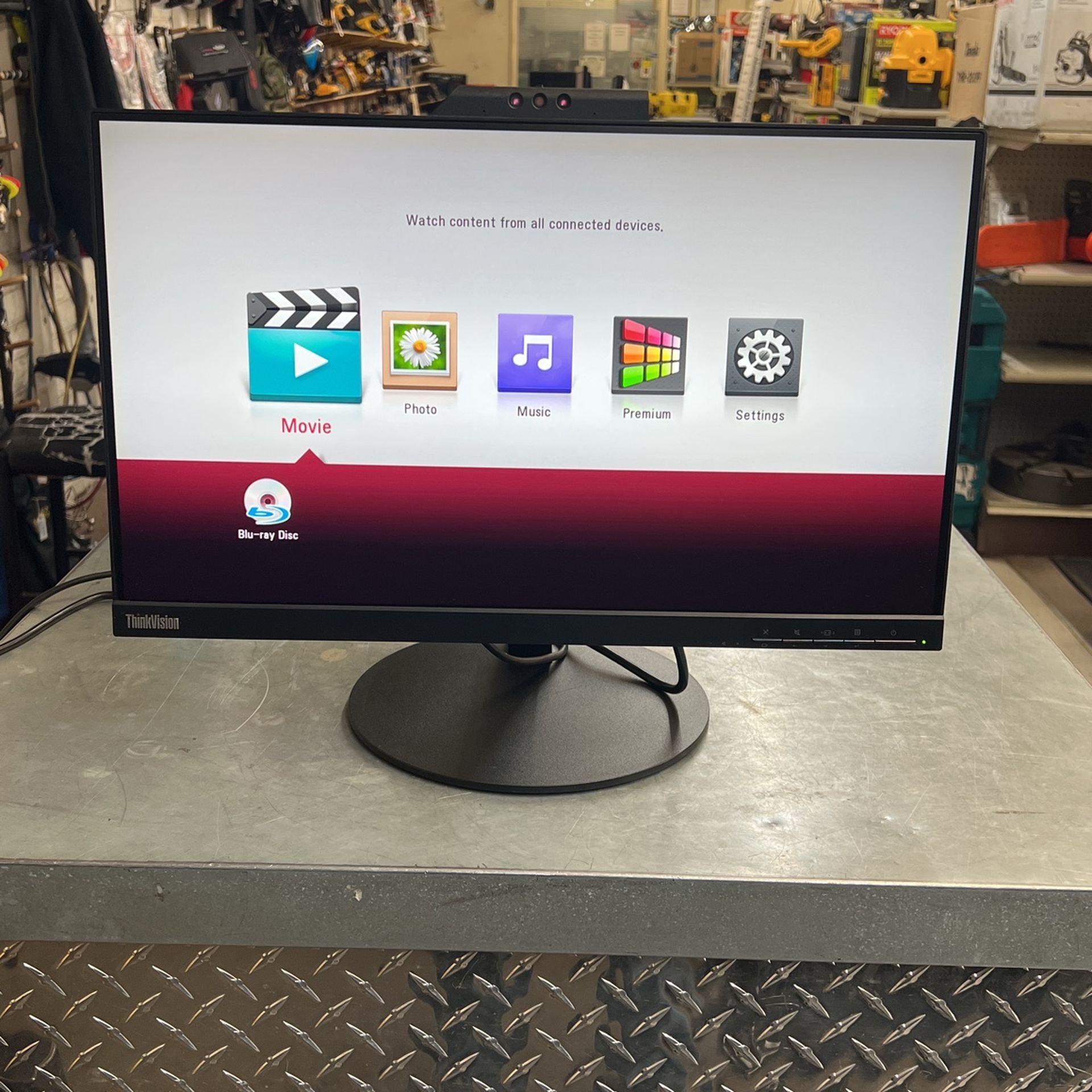 Lenovo ThinkVision T22v-10 21.5” FHD VOIP Computer Monitor for Sale in ...