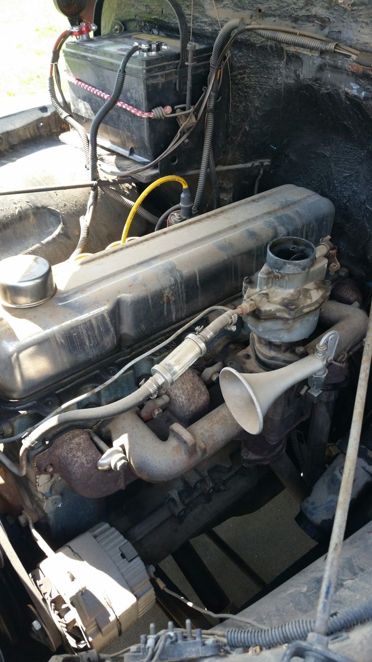 235 Chevy running split manifold electronic ignition incudes a a t5 5 ...