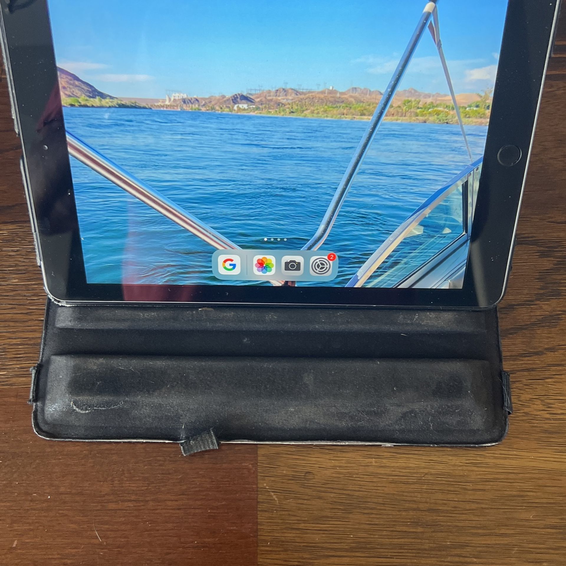 iPad Sixth Generation for Sale in Menifee, CA - OfferUp