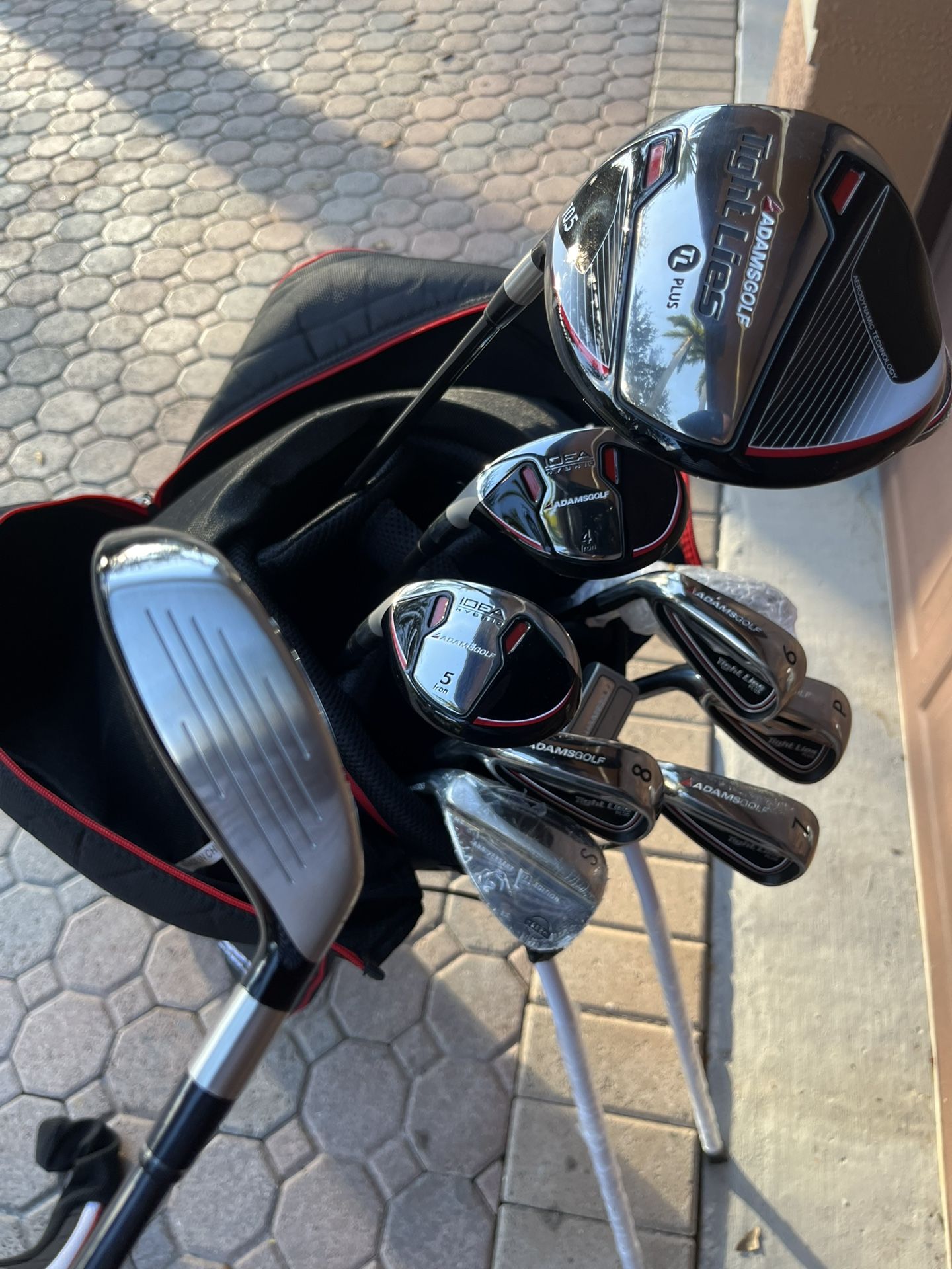 Adams Tight Lies Men’s Full Set Of Lefty Golf Clubs And Bag for Sale in ...