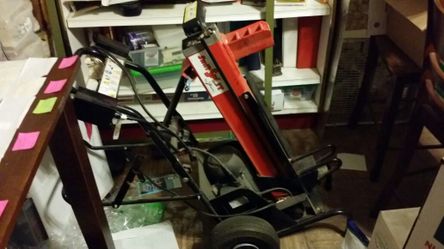 Electric log splitter for Sale in Tacoma WA OfferUp