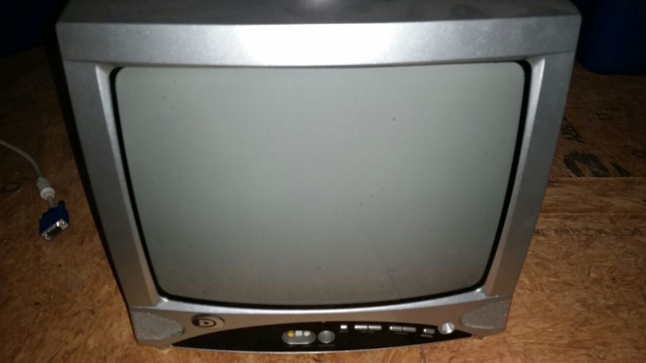 Durabrand DWT1304 13" CRT Television for Sale in Apex, NC - OfferUp