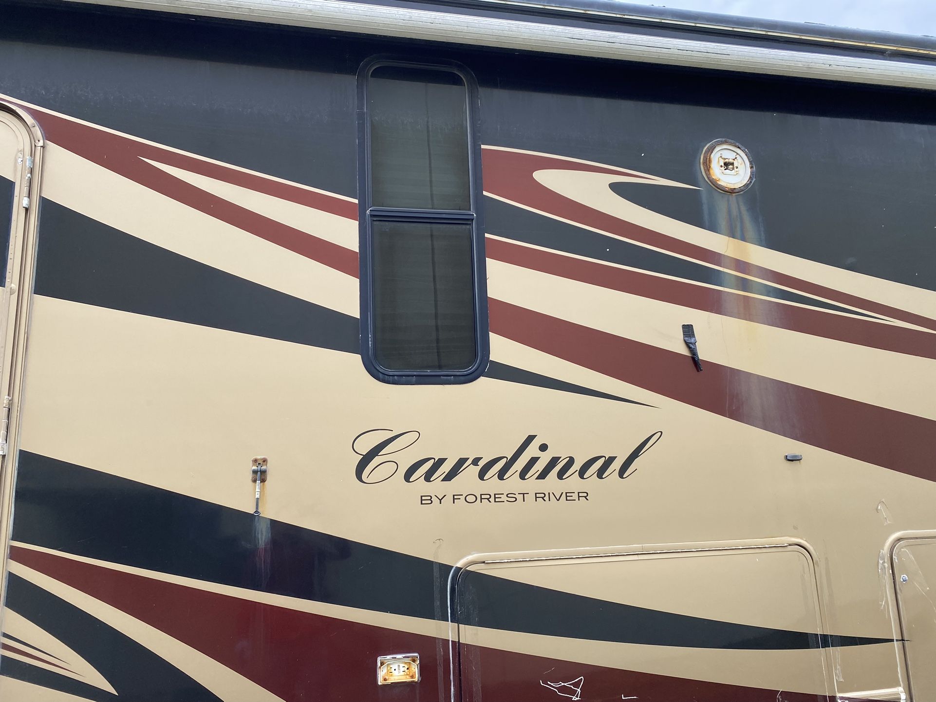 2010 Forest River, Cardinal, 5Th Wheel 35’ for Sale in San Francisco ...