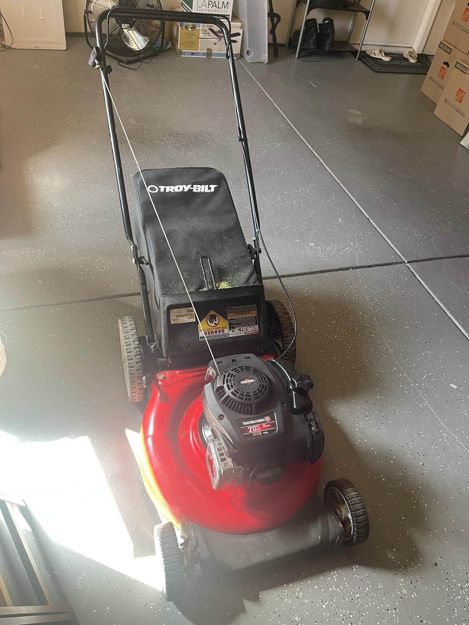 Lawn Mower for Sale in Lemoore, CA - OfferUp