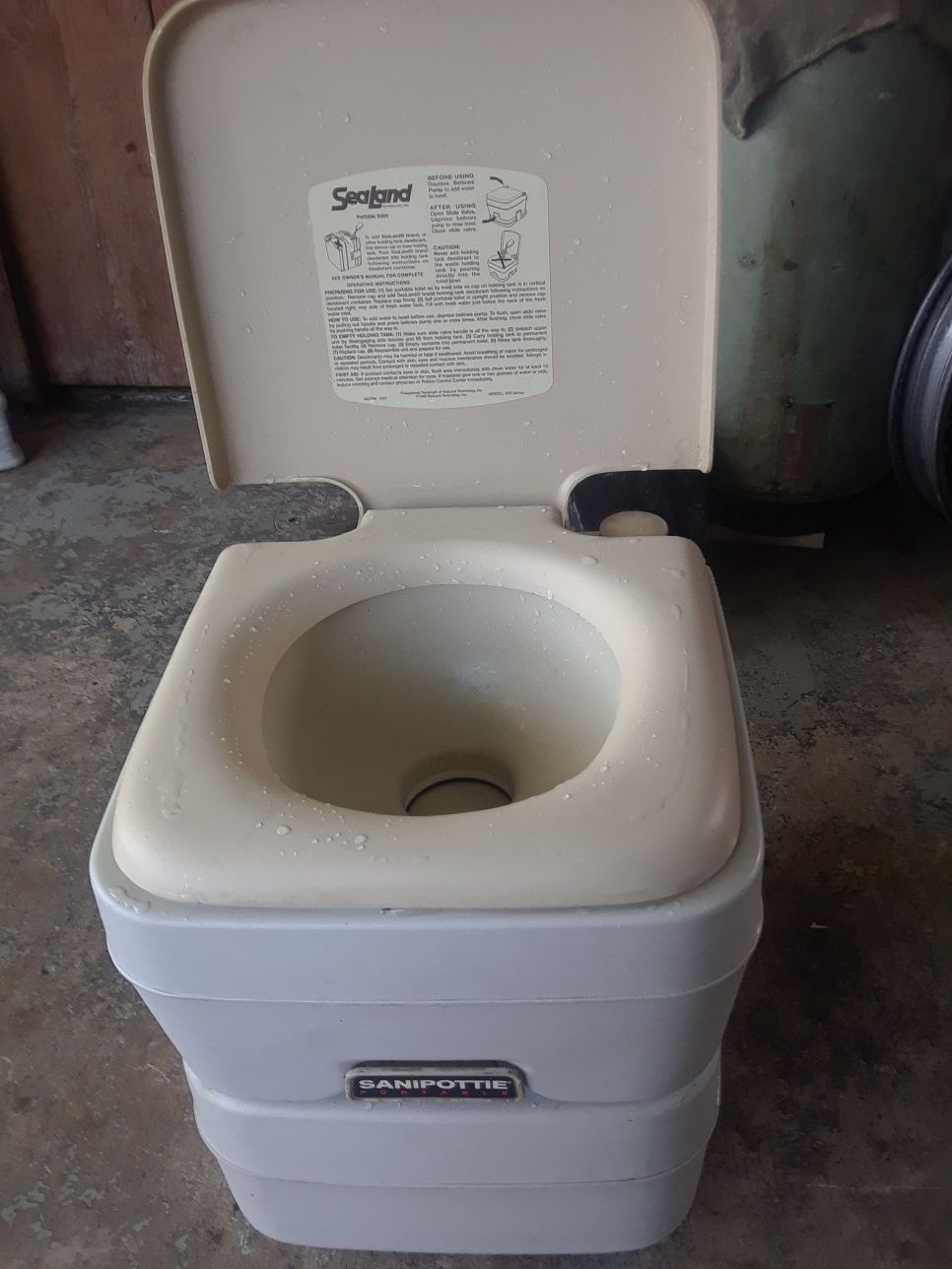 Sealand 960 porta potty with pump out port for Sale in Fort Lauderdale ...