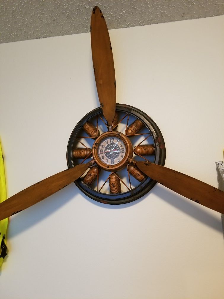 Airplane Propeller Clock Wall Decor Fully Functional Clock for Sale in ...