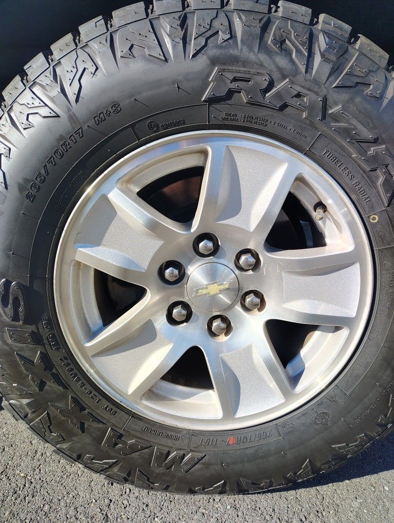 5 Chevy Stock Wheels 17" Silverado for Sale in Santee, CA - OfferUp