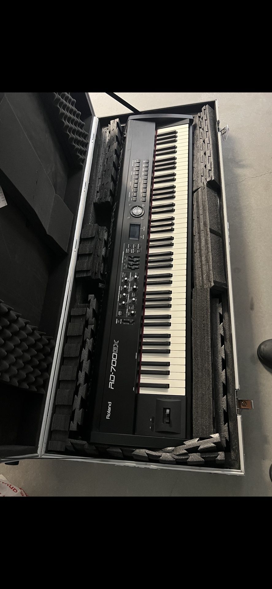 Roland RD 700gx for Sale in Menifee, CA - OfferUp
