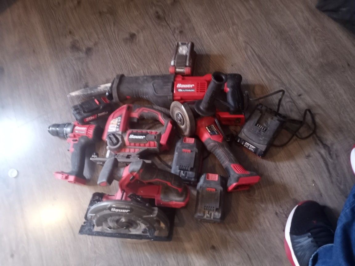 6 Pieace Tool 20v Set Bauer Plus 6 Batteries for Sale in San Jose, CA ...