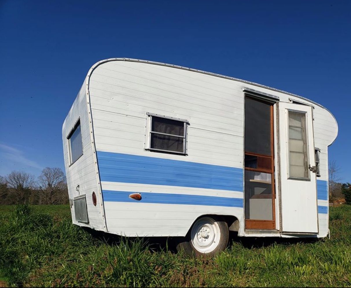 Vintage 1964 Scotsman Camper for Sale in Charlotte, NC - OfferUp