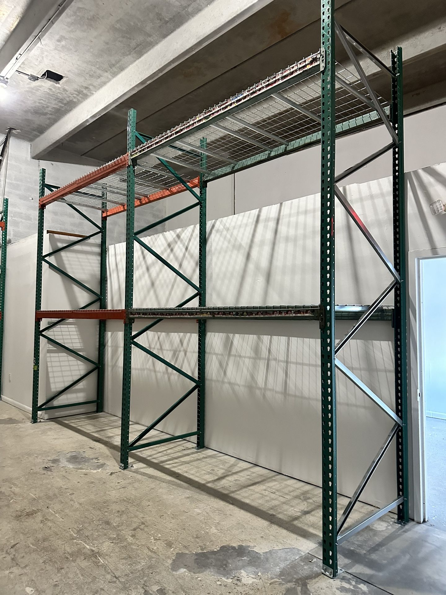 Pallet Racks Upright Beams Wire Decks Warehouse Shelving for Sale in ...