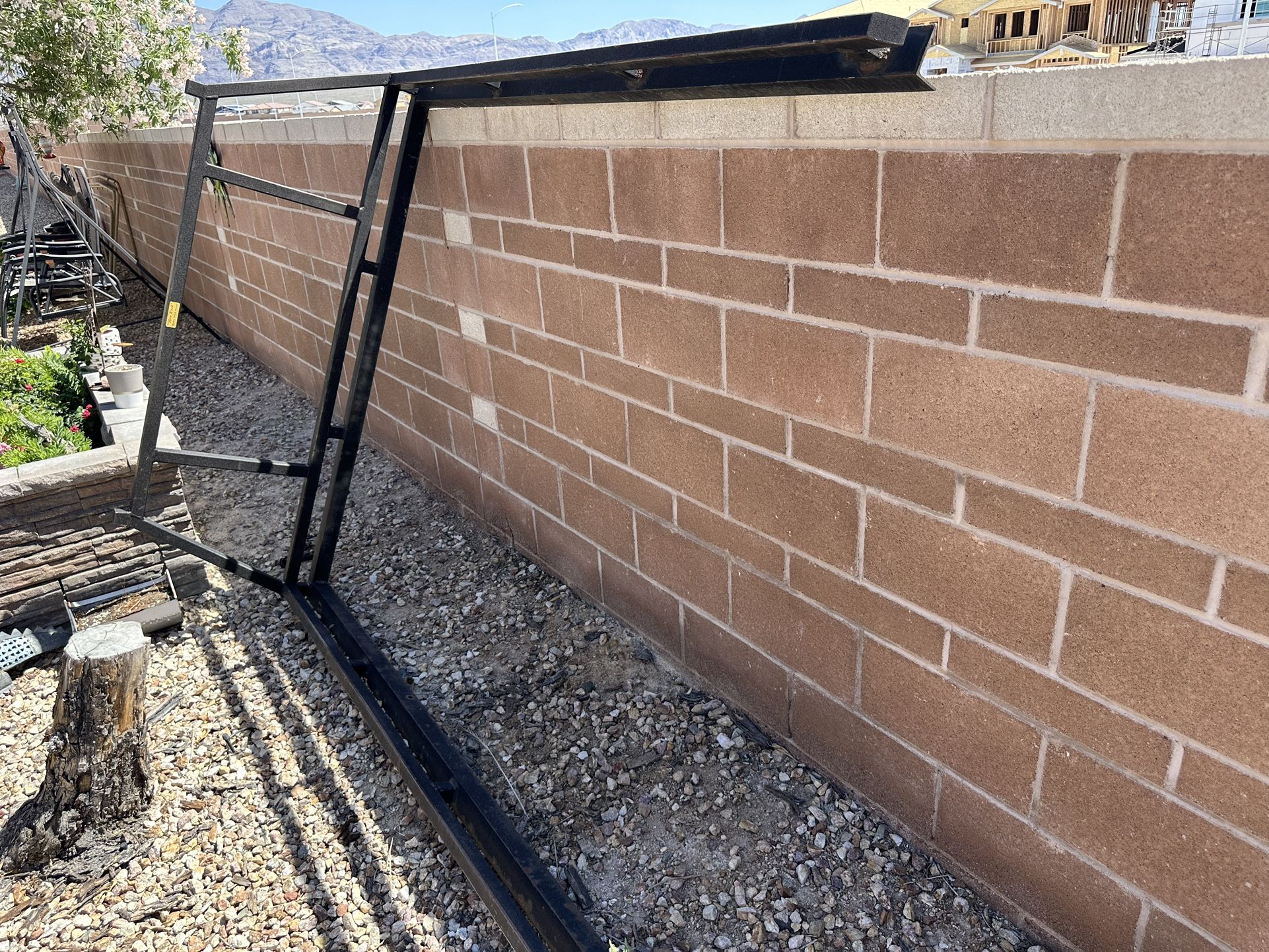 Ladder Lumber Headache Rack for Sale in North Las Vegas, NV - OfferUp