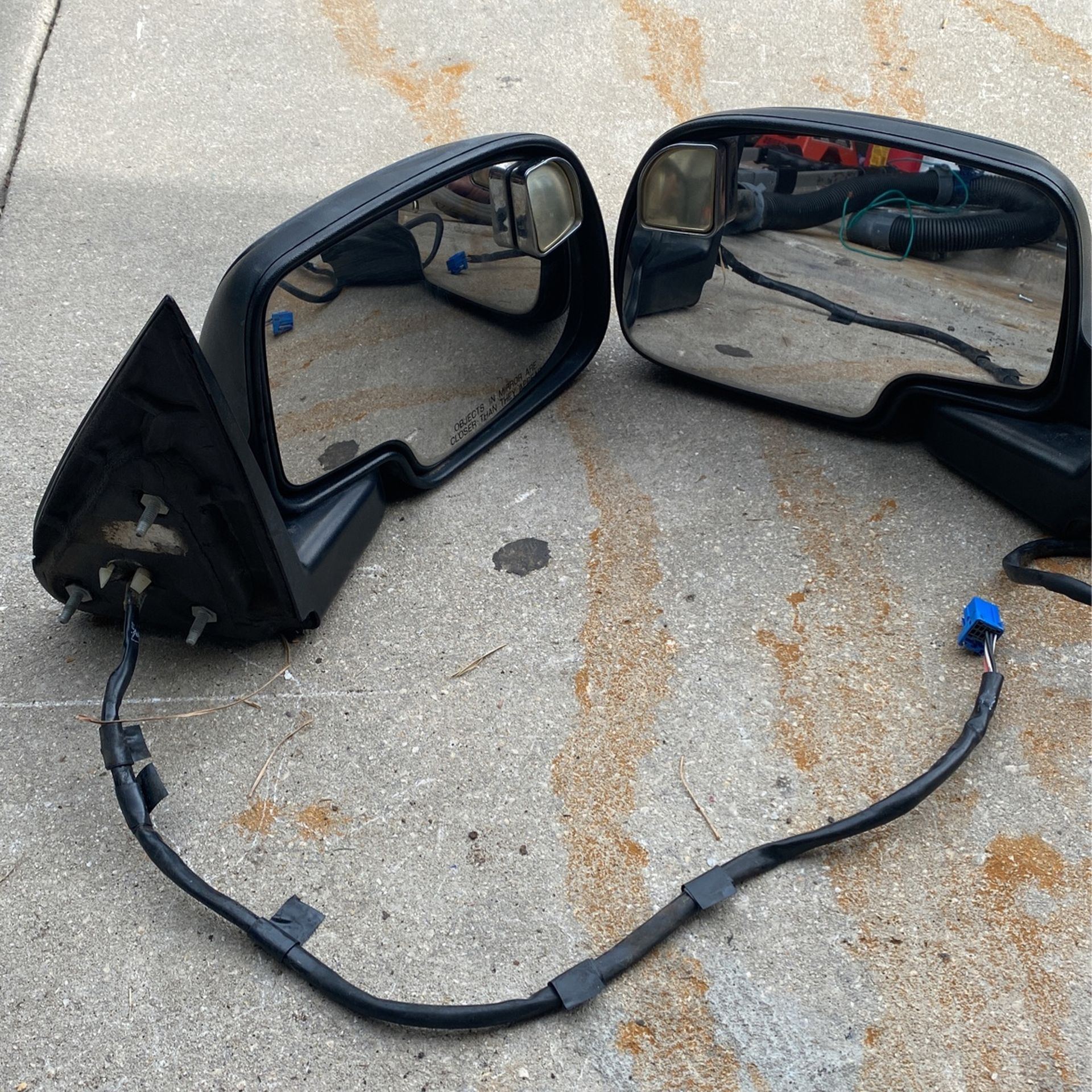 Chevy Pick Up Mirrors for Sale in Converse, TX - OfferUp