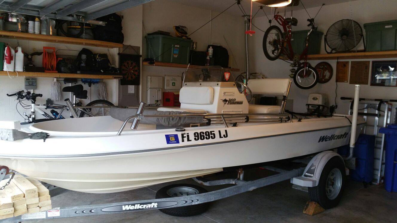 Wellcraft 160 Fisherman boat 17 ft center console for Sale in Riverview ...