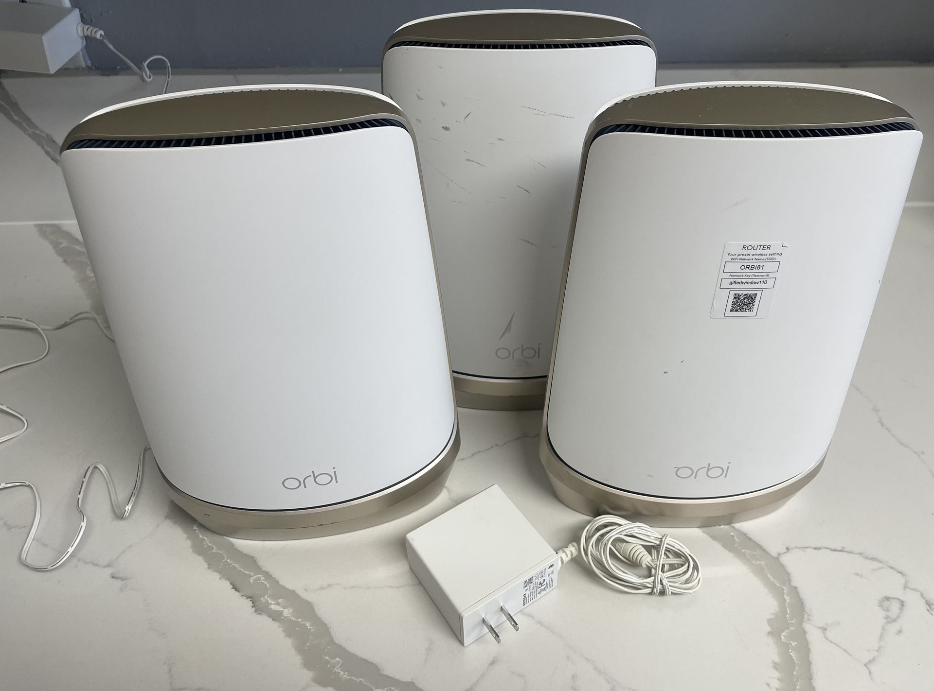 NETGEAR Orbi 960 Series AXE11000 Quad Band (2) Mesh + Router Wi-Fi 6E ...