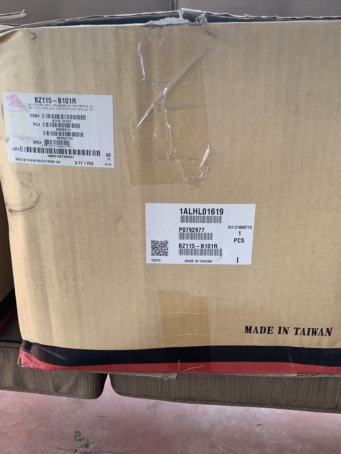 BZ115-B101R RH Passenger Side Headlamp BZ E-Class for Sale in Pico ...