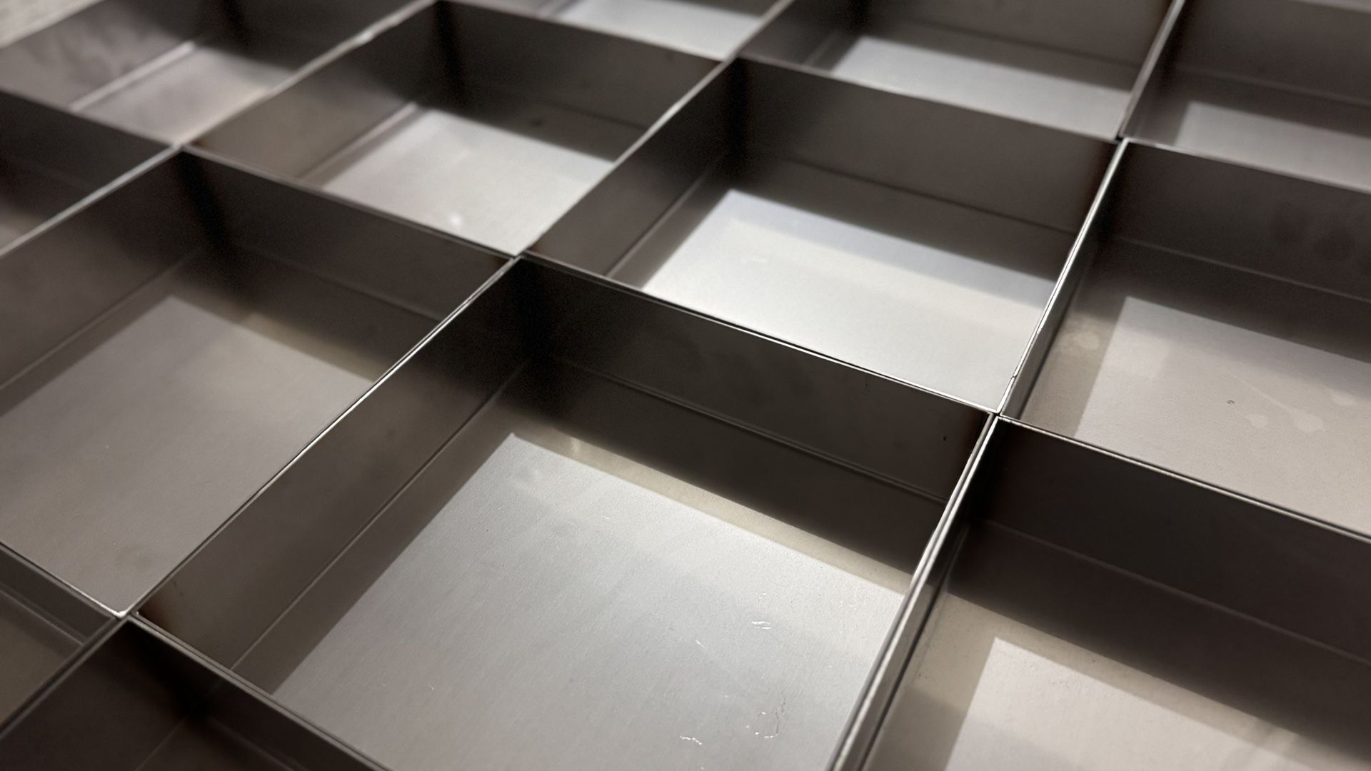 Durable Commercial Stainless Steel Display Boxes for Sale in Bothell ...