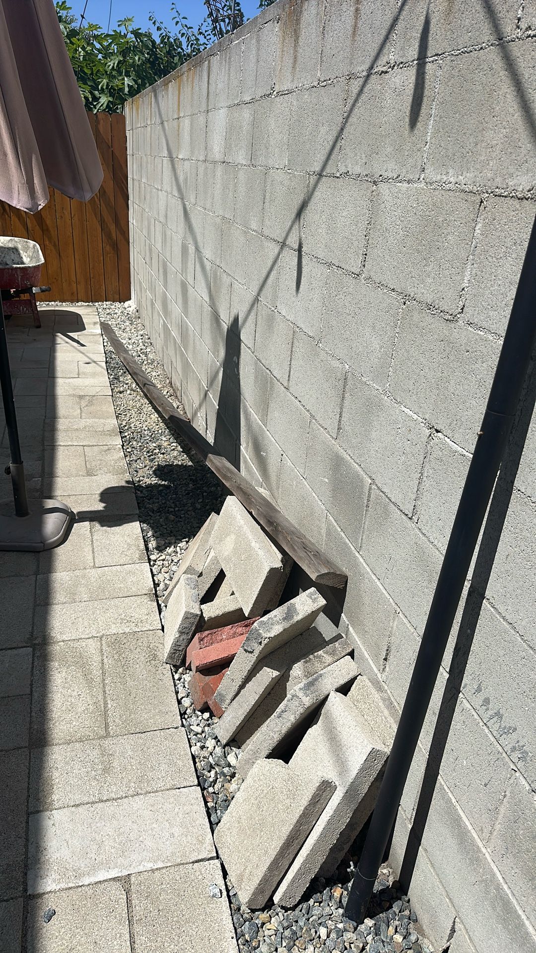 16 Ft 2x4 for Sale in Hawthorne, CA - OfferUp