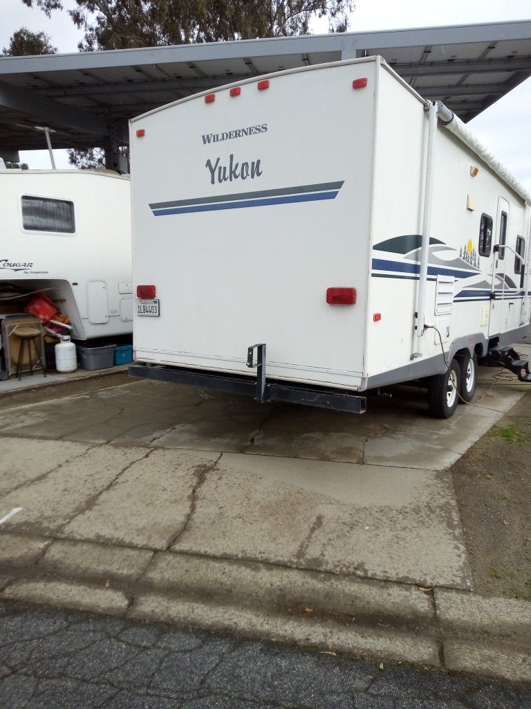 2006 Wilderness Yukon Living Trailer for Sale in Bakersfield, CA - OfferUp