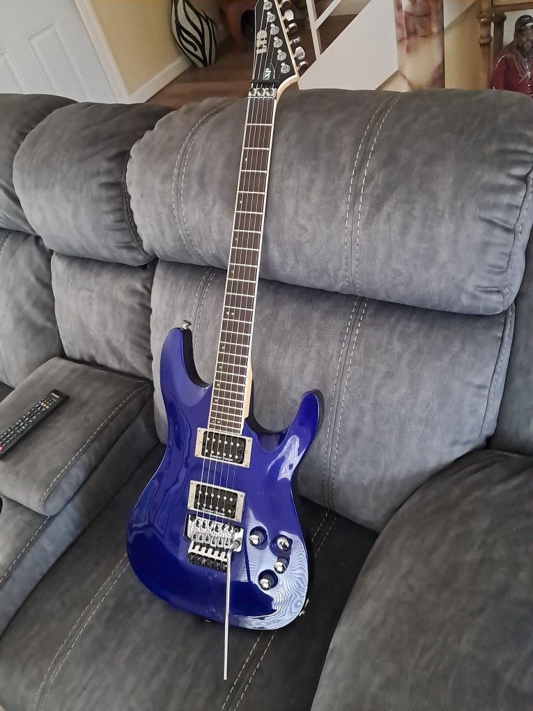 ESP LTD Electric Guitar for Sale in Las Vegas, NV - OfferUp