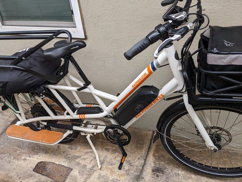 Radwagon Ebike. Requires Maintenance for Sale in San Clemente, CA - OfferUp