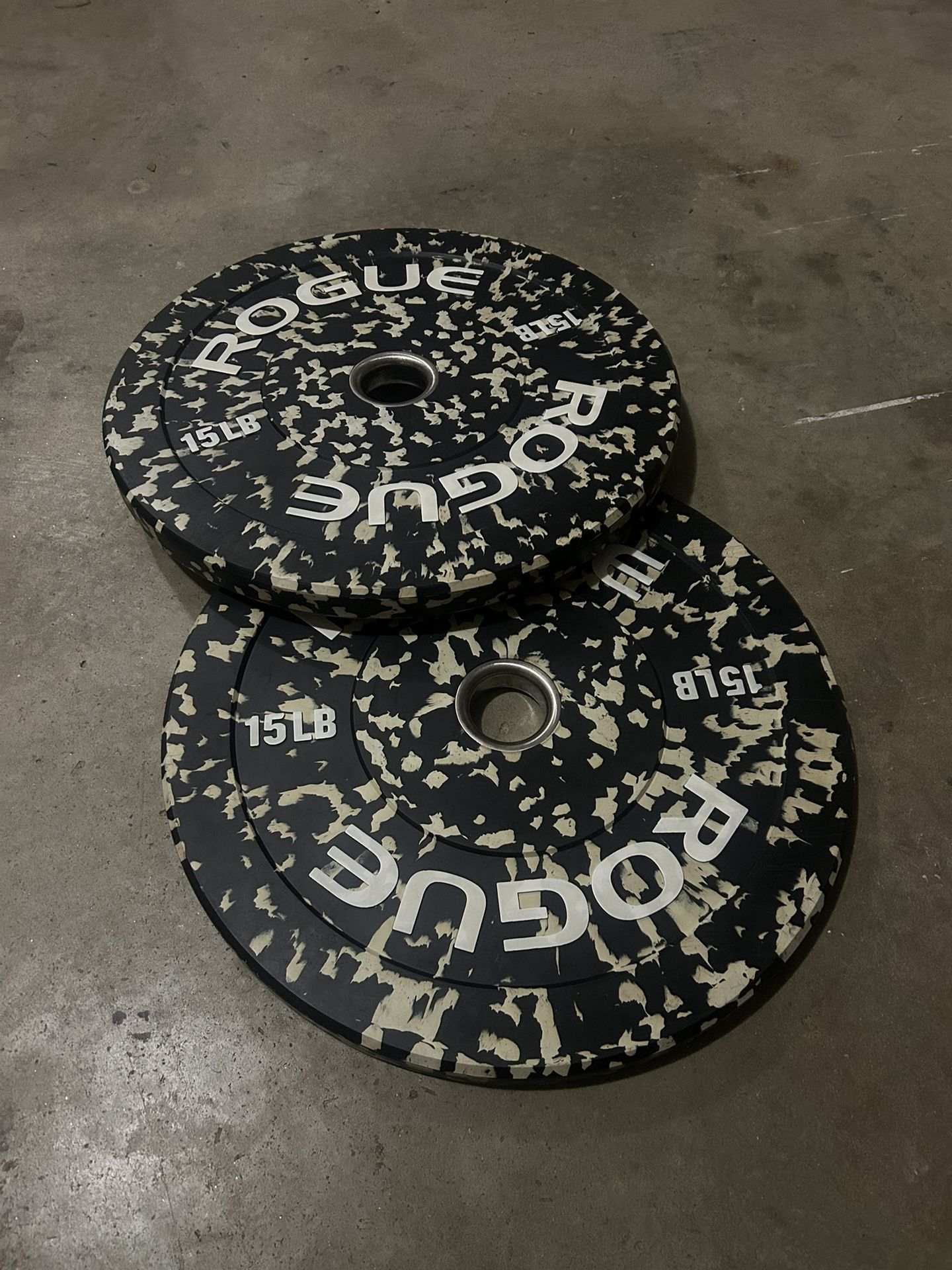 Rogue 15lb Bumper Plates (Pair) - Like new! for Sale in Virginia Beach ...