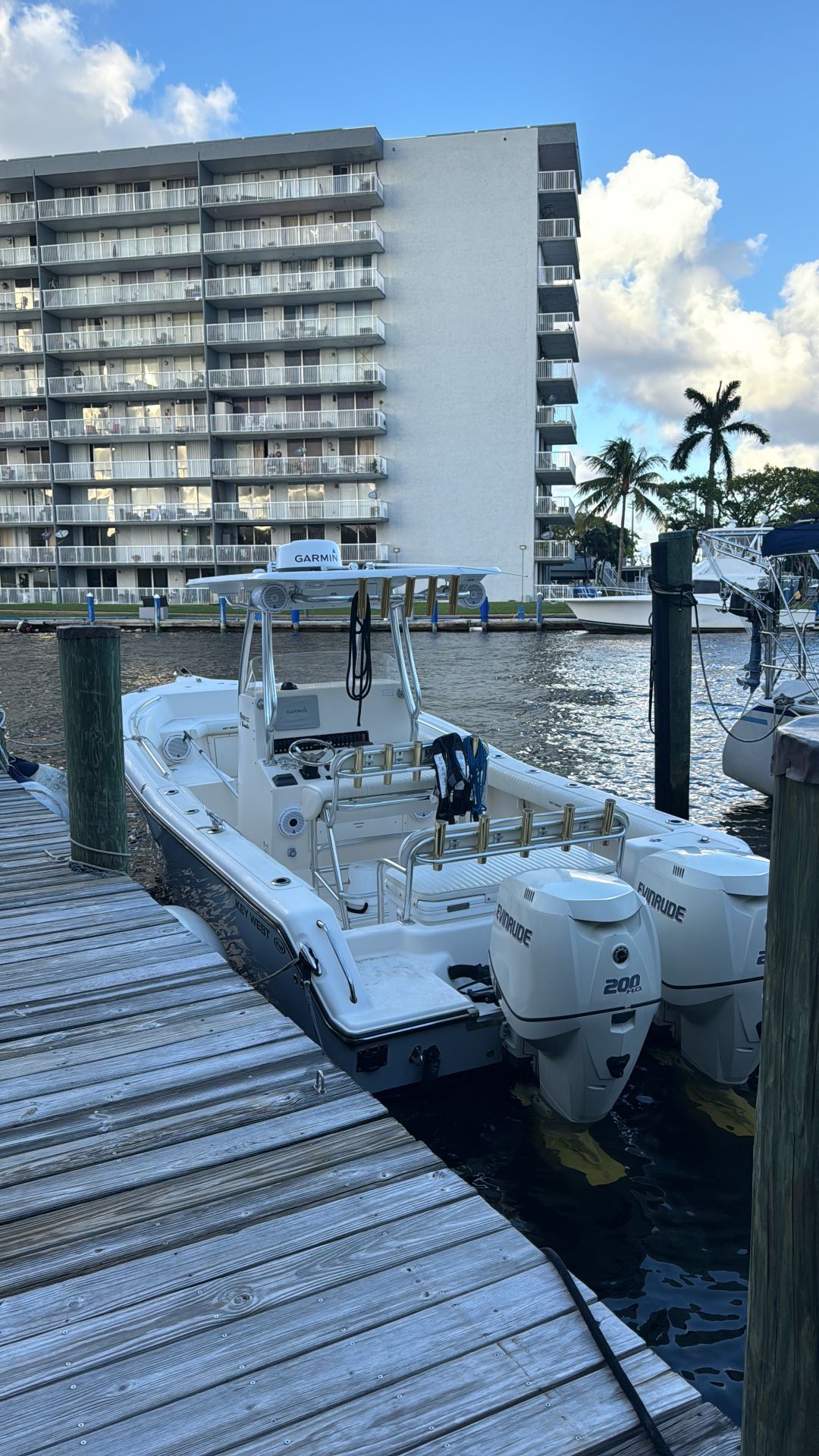 2006 Key west 27ft bluewater for Sale in Miami, FL - OfferUp
