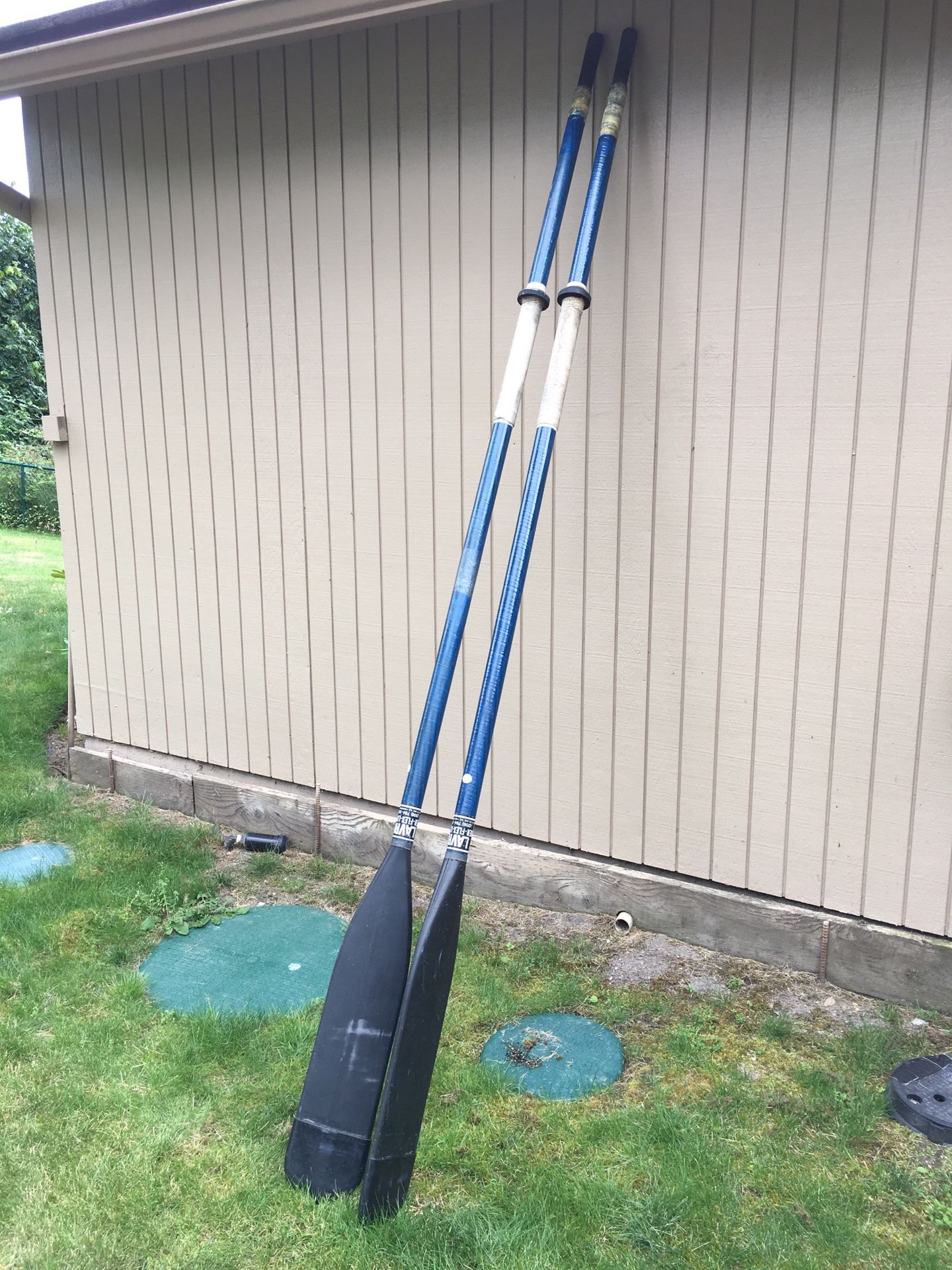 Lavro drift boat oars 9’ long for Sale in Monroe, WA - OfferUp