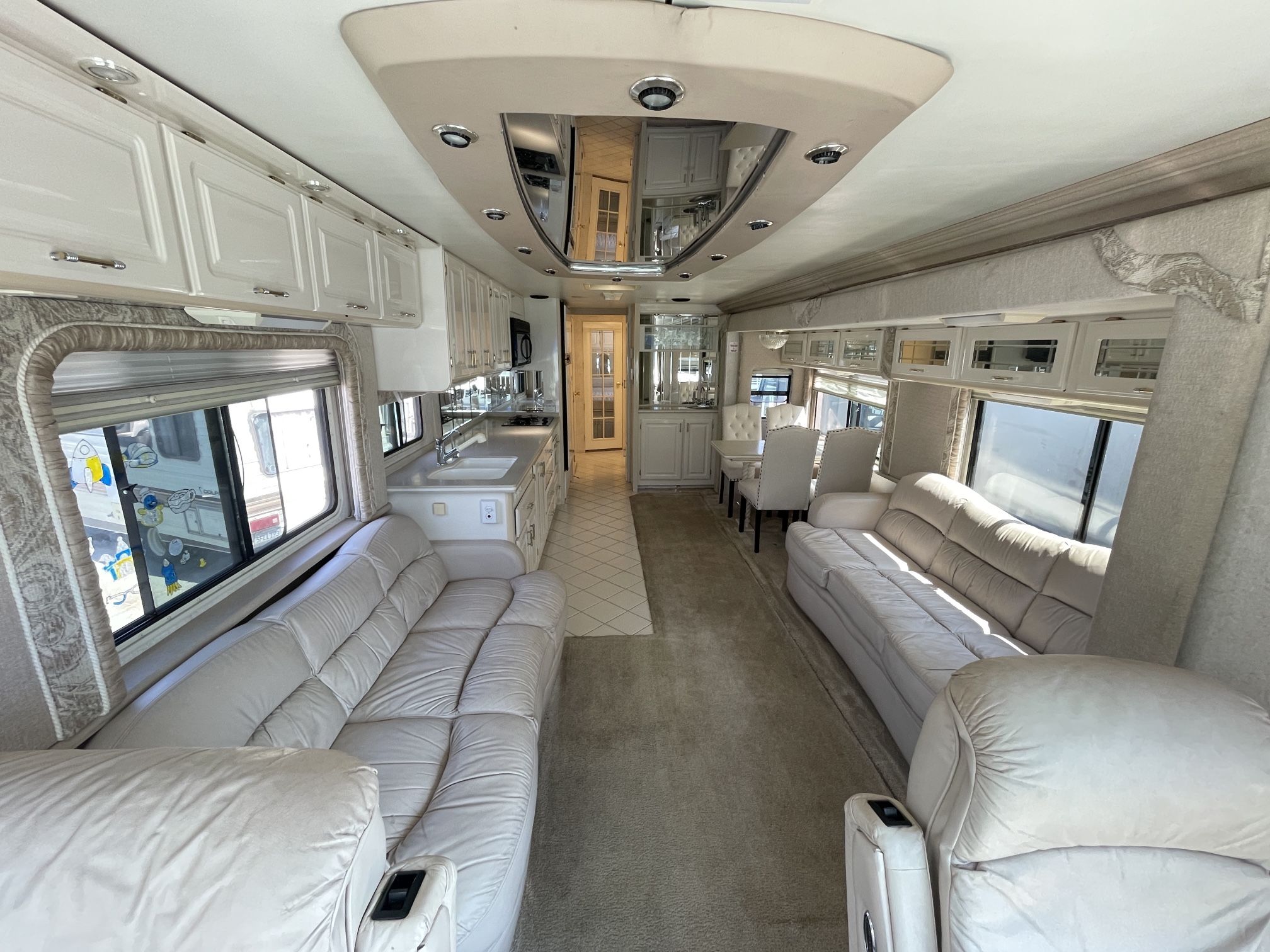 Only 39k Miles, 1 Owner, 2001 Gulf Stream Diesel Pusher Class A ...