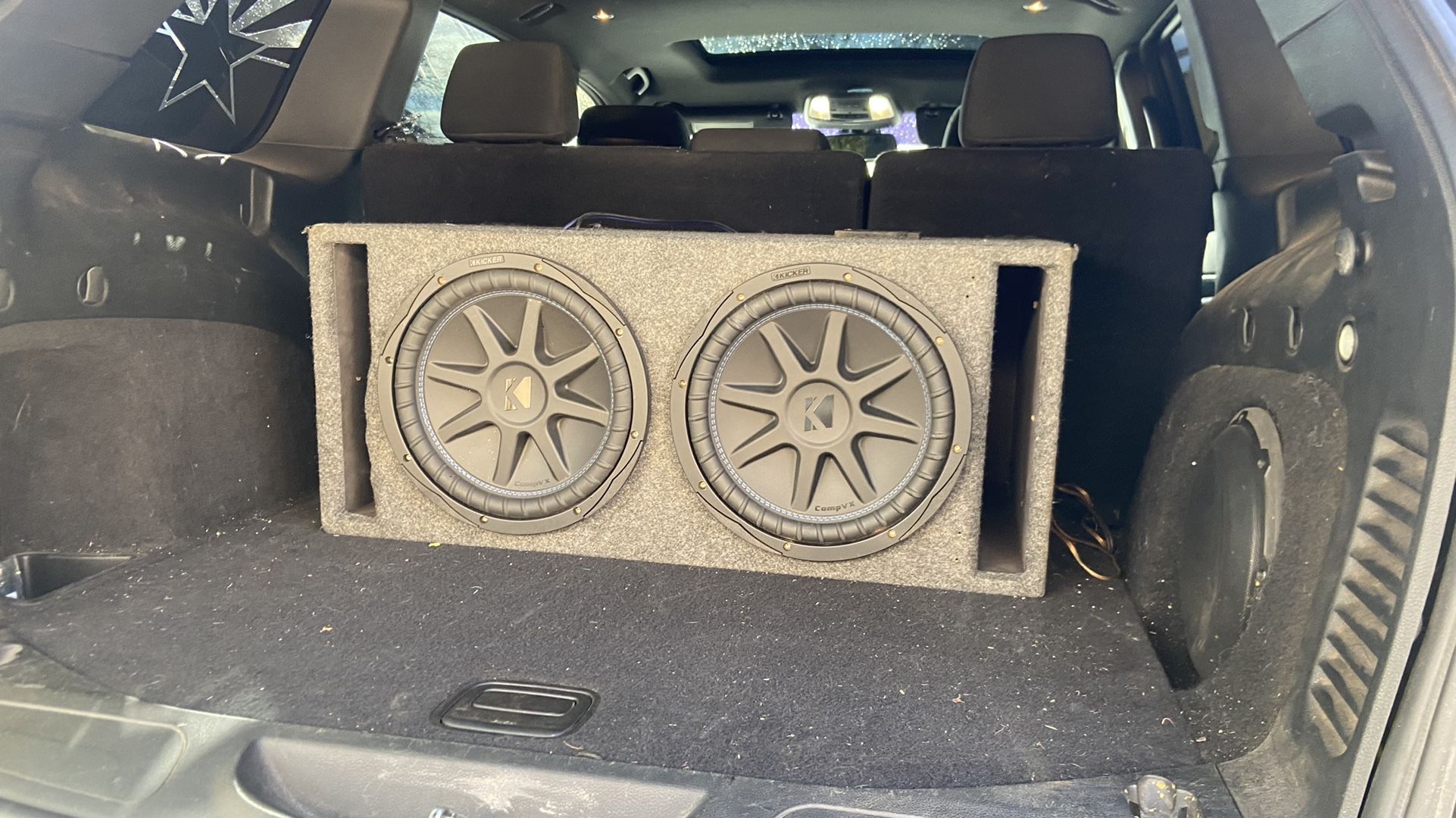 2x 12in Kicker VX Vented Enclosure for Sale in Laveen Village, AZ - OfferUp