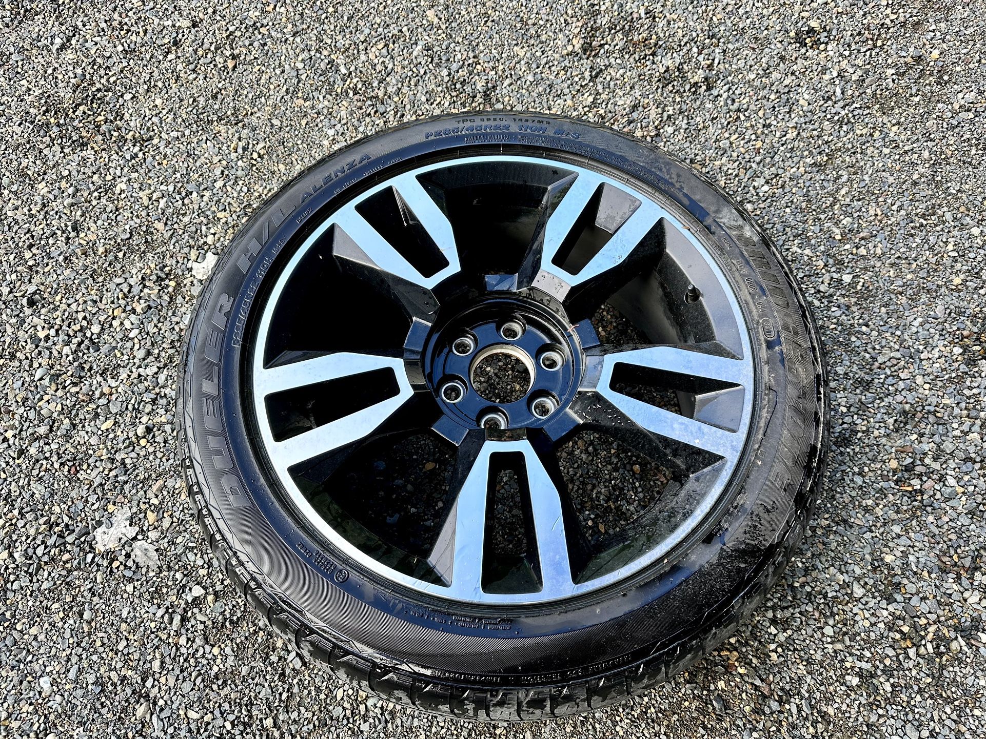 22X9 Tahoe RST Wheels / Tires for Sale in Covington, WA - OfferUp
